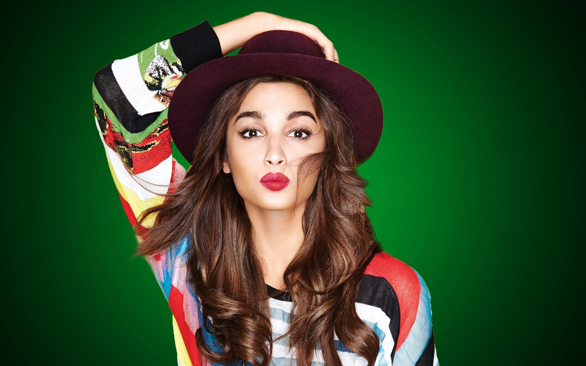 Gripping Alia Bhatt Biography | Age, Height, Movies & Family Insights 2025